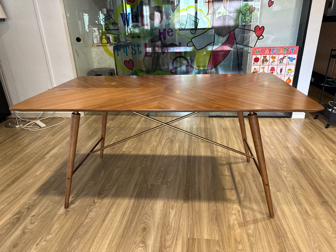 Castlery Dining Table, Furniture & Home Living, Furniture, Tables ...