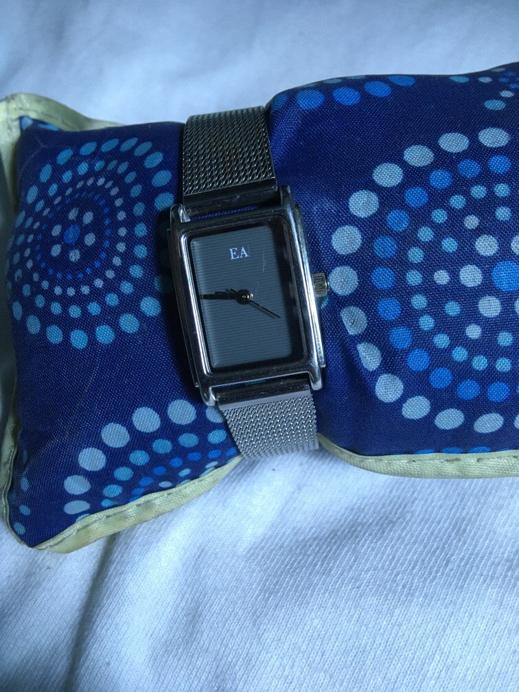 EA elizabeth arden quartz authentic, Women's Fashion, Watches ...
