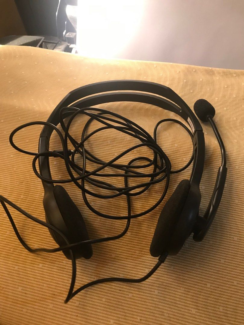FLAWLESS LOGITECH BASIC HEADPHONE WITH MIC ORIGINAL, Audio, Headphones ...