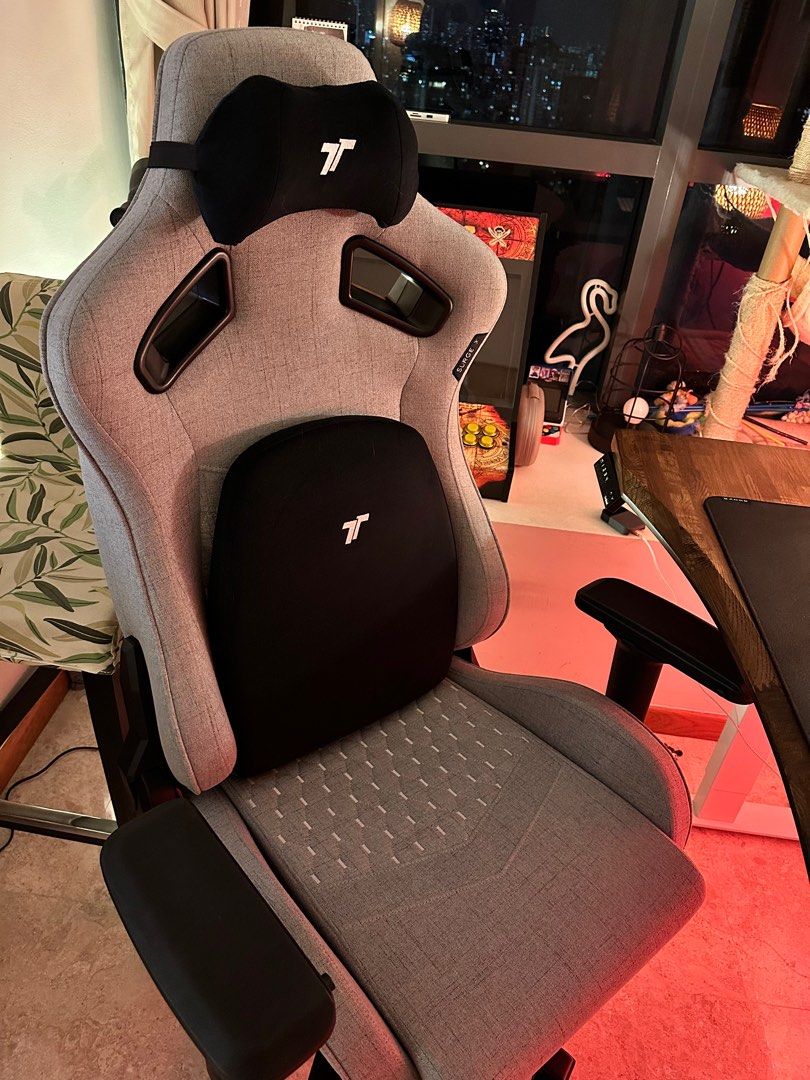 Gaming chair TTRACING Surge X, Furniture & Home Living, Furniture ...
