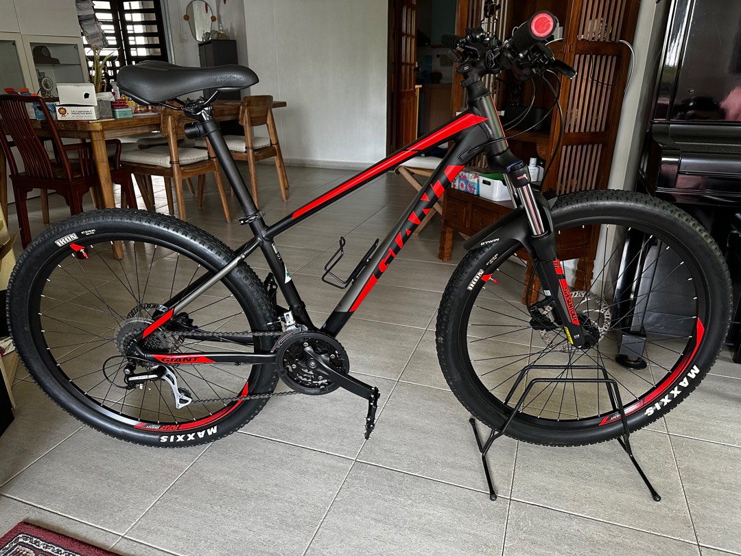 Giant Talon 3, Sports Equipment, Bicycles & Parts, Bicycles on Carousell