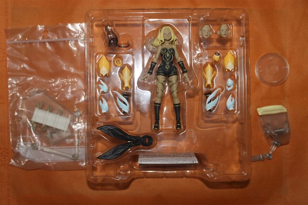 Gravity Daze 2 - Coucy - Crow - Figma (#345) and Kitten Kat- Figma (#336) - 2.0, Hobbies & Toys ...