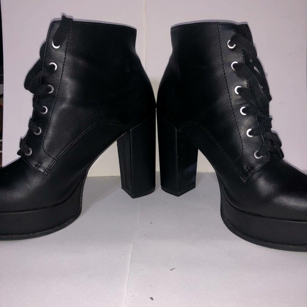 HnM Platform Boots, Women's Fashion, Footwear, Boots on Carousell