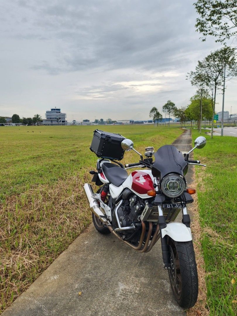 Honda CB400 Revo, Motorcycles, Motorcycles for Sale, Class 2A on Carousell