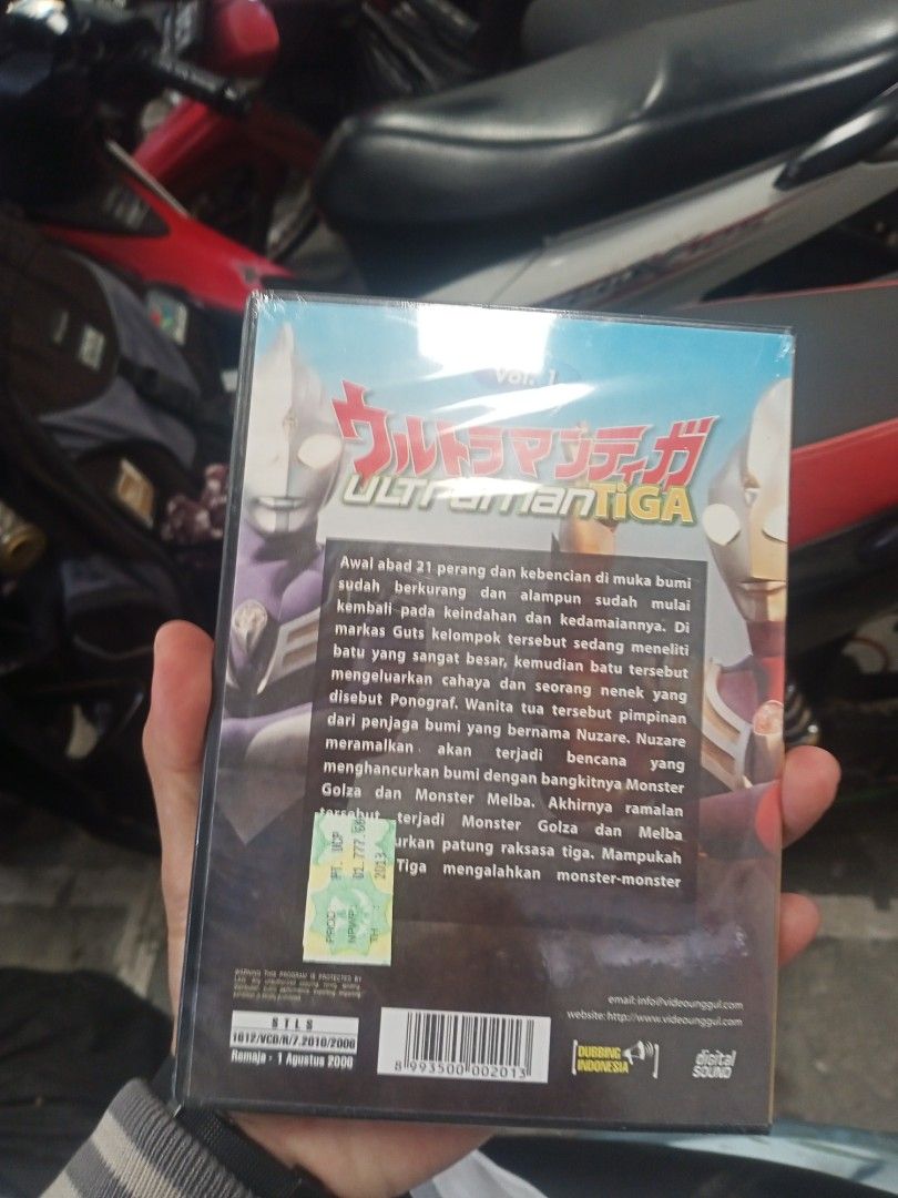 Jual Dvd Ultraman, Musik & Media, CD, DVD & Lainnya di Carousell