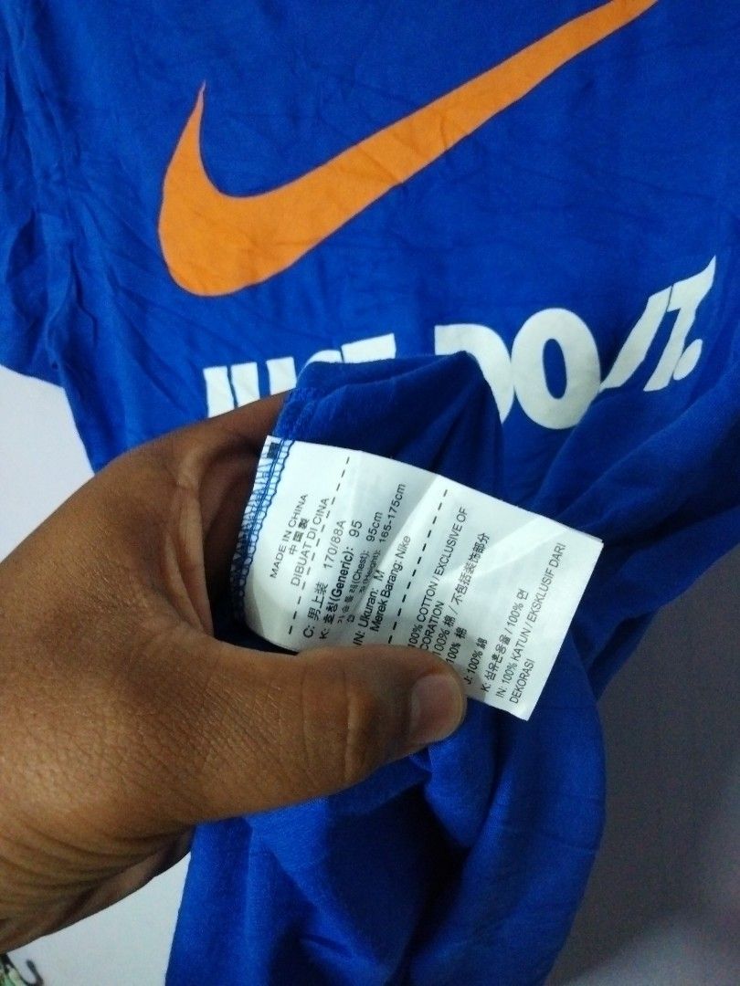 Kaos Nike just do it, Fesyen Pria, Pakaian , Atasan di Carousell Kaos Nike just do it, Fesyen Pria, Pakaian , Atasan di Carousell