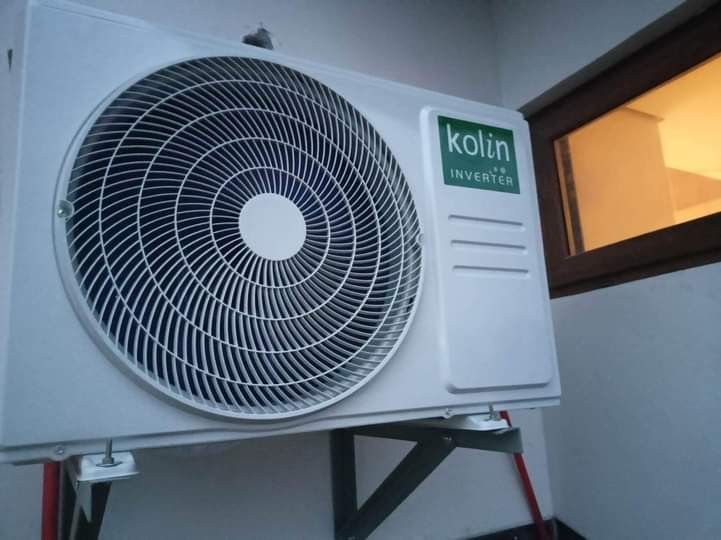 KOLIN SPLIT TYPE AIR CONDITIONER with installation, TV & Home ...