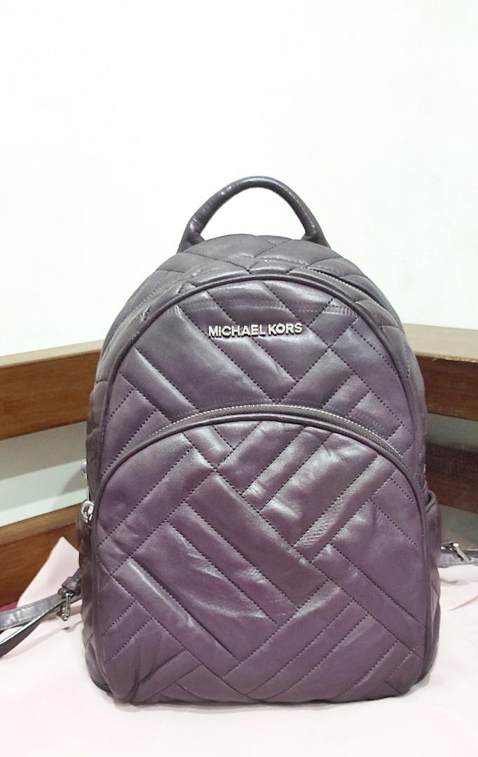 Michael kors ransel backpack, Fesyen Wanita, Tas & Dompet di Carousell