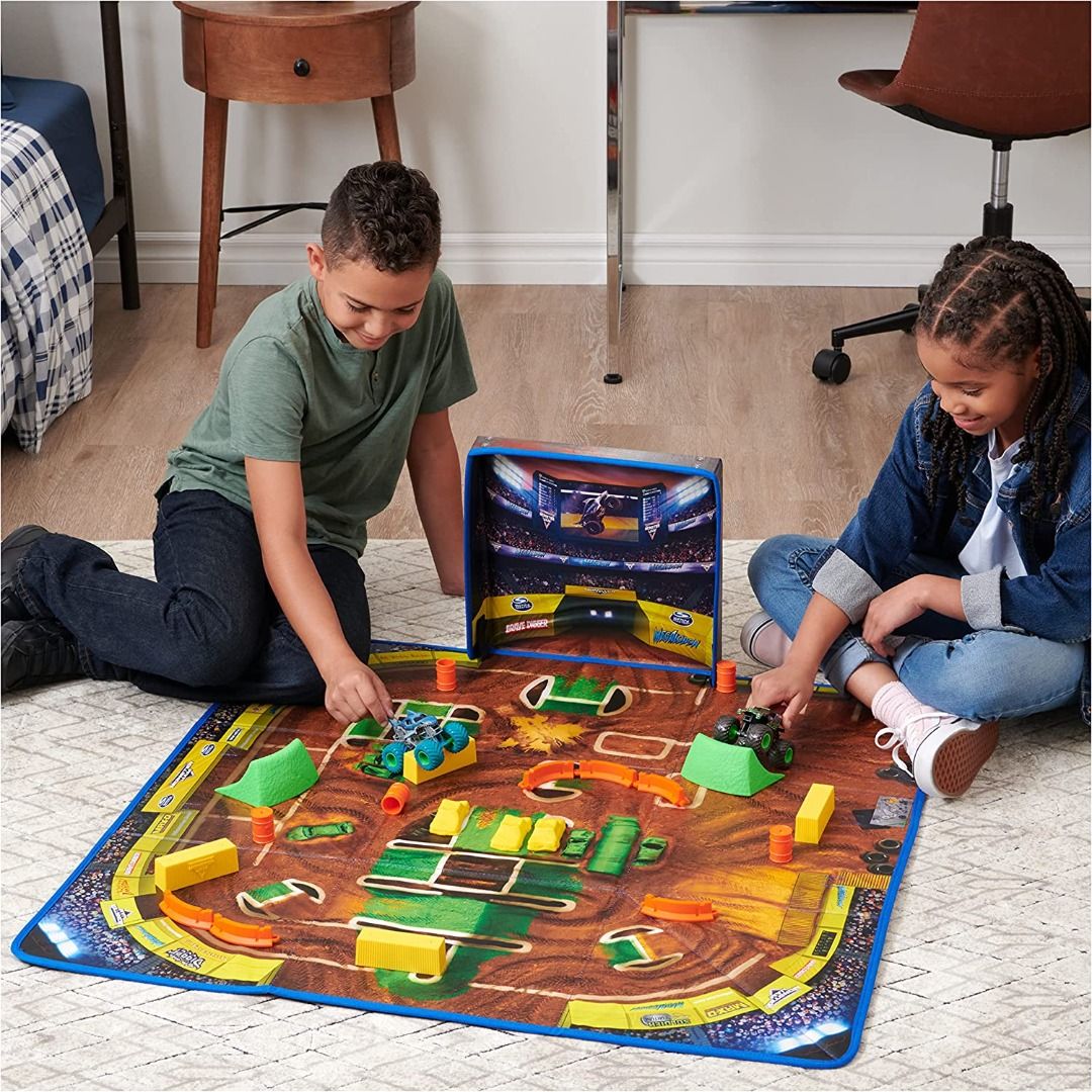 Monster Jam, Ultimate Arena Playmat with 2 Exclusive Die-Cast Monster ...
