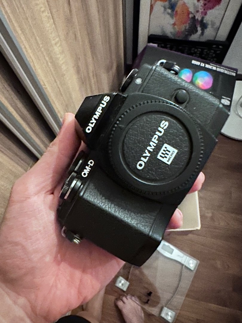 OLYMPUS OMD EM10 mk1, Photography, Cameras on Carousell