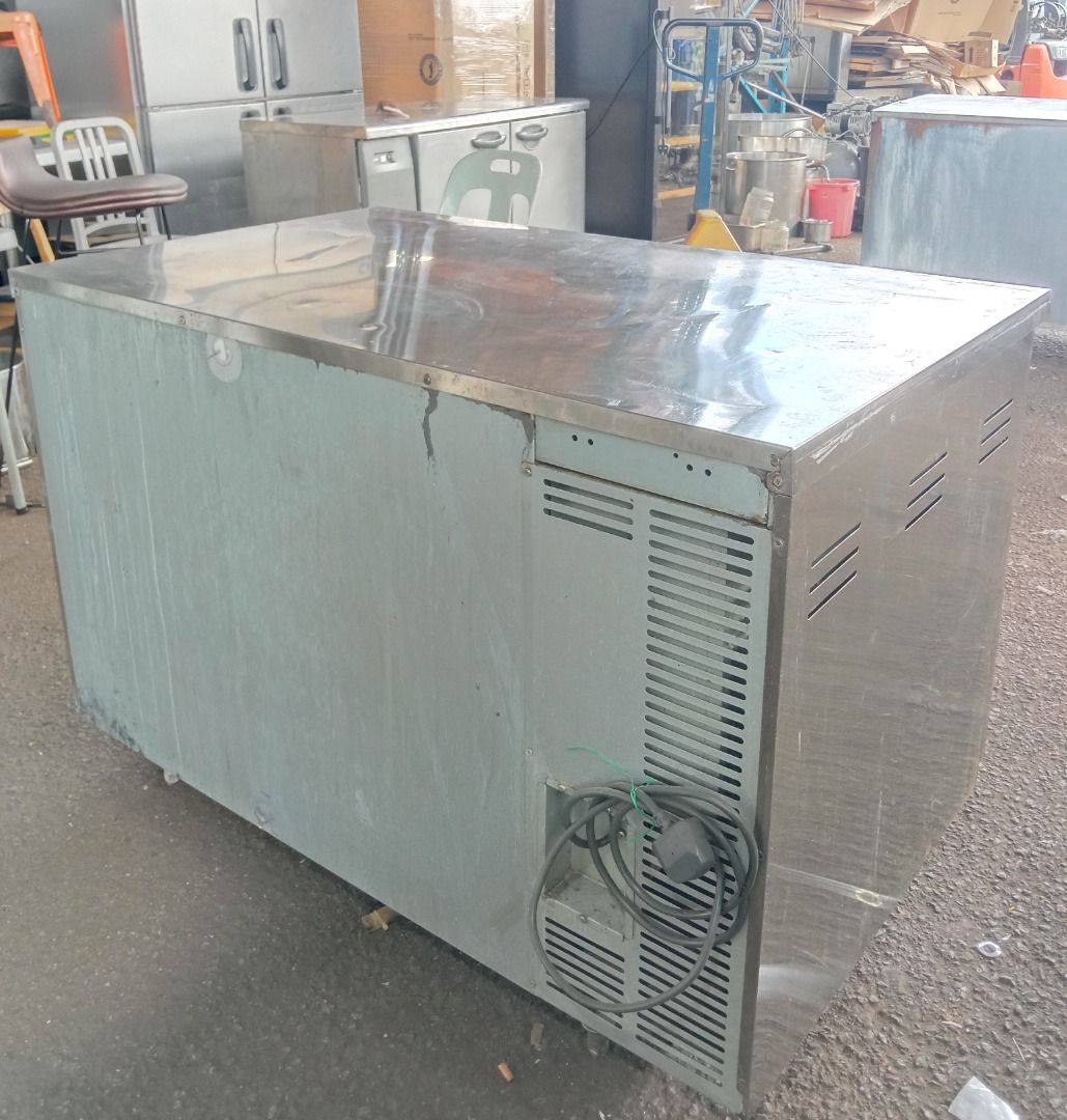 Panasonic 2 door counter chiller, TV & Home Appliances, Kitchen ...