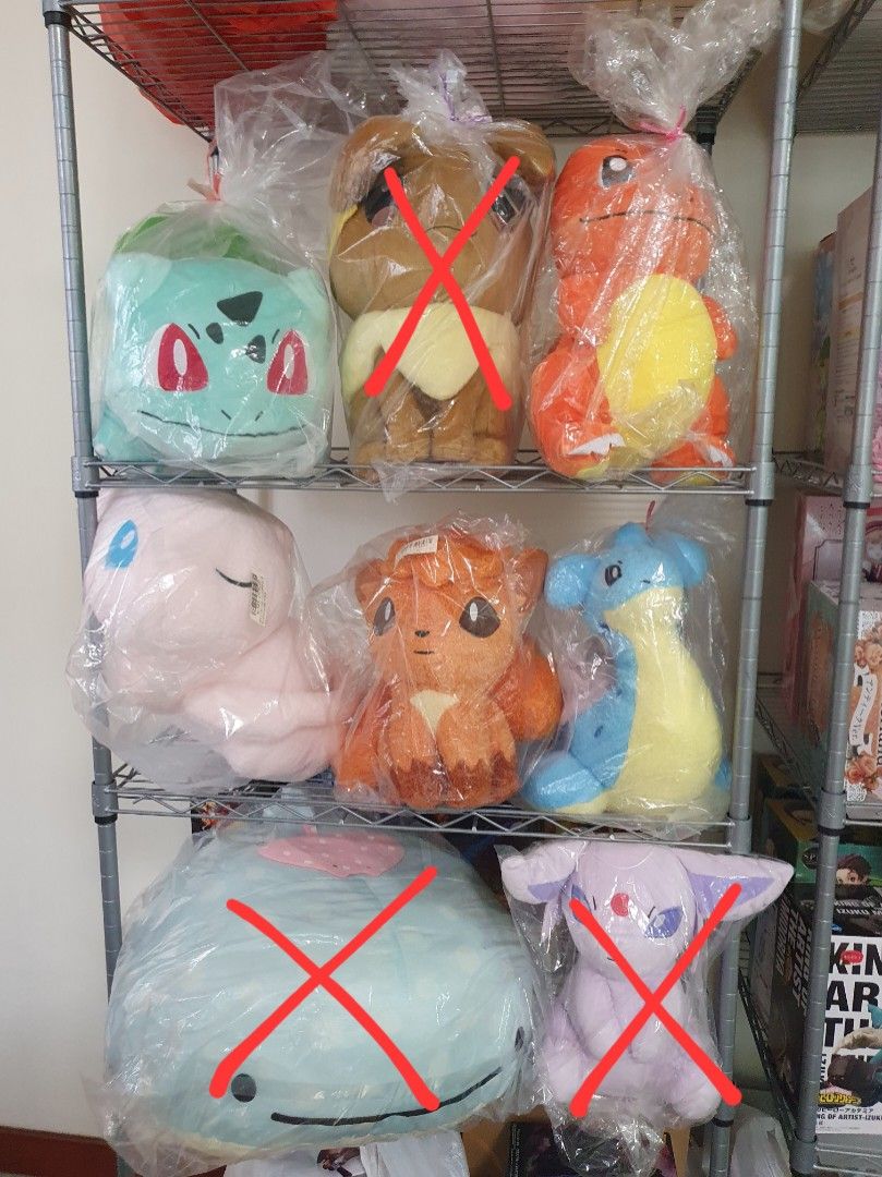Pokemon Plushies Bulbasaur, Eevee, Charmander, Mew, Vulpix, Lapras ...