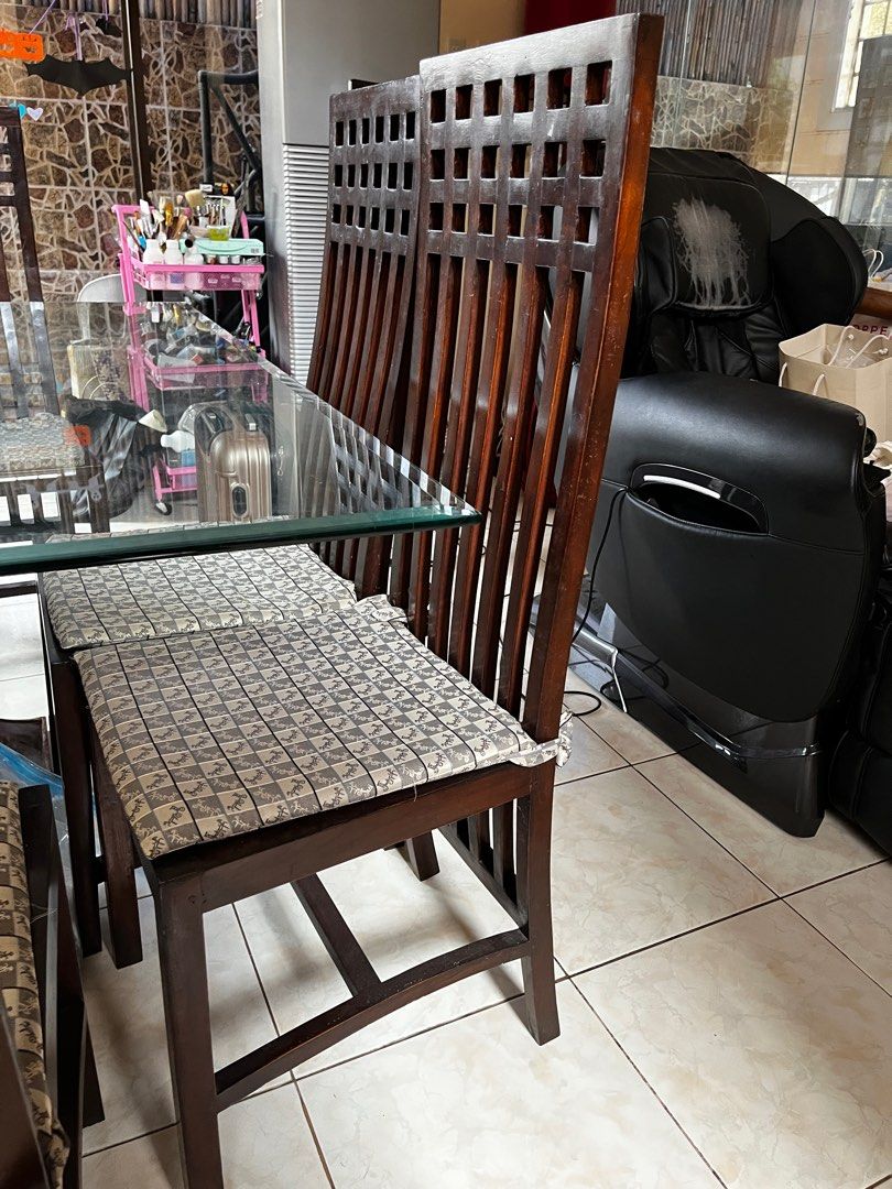 Pre-loved 5ftx5ft dining table with 8 chairs, Furniture & Home Living ...