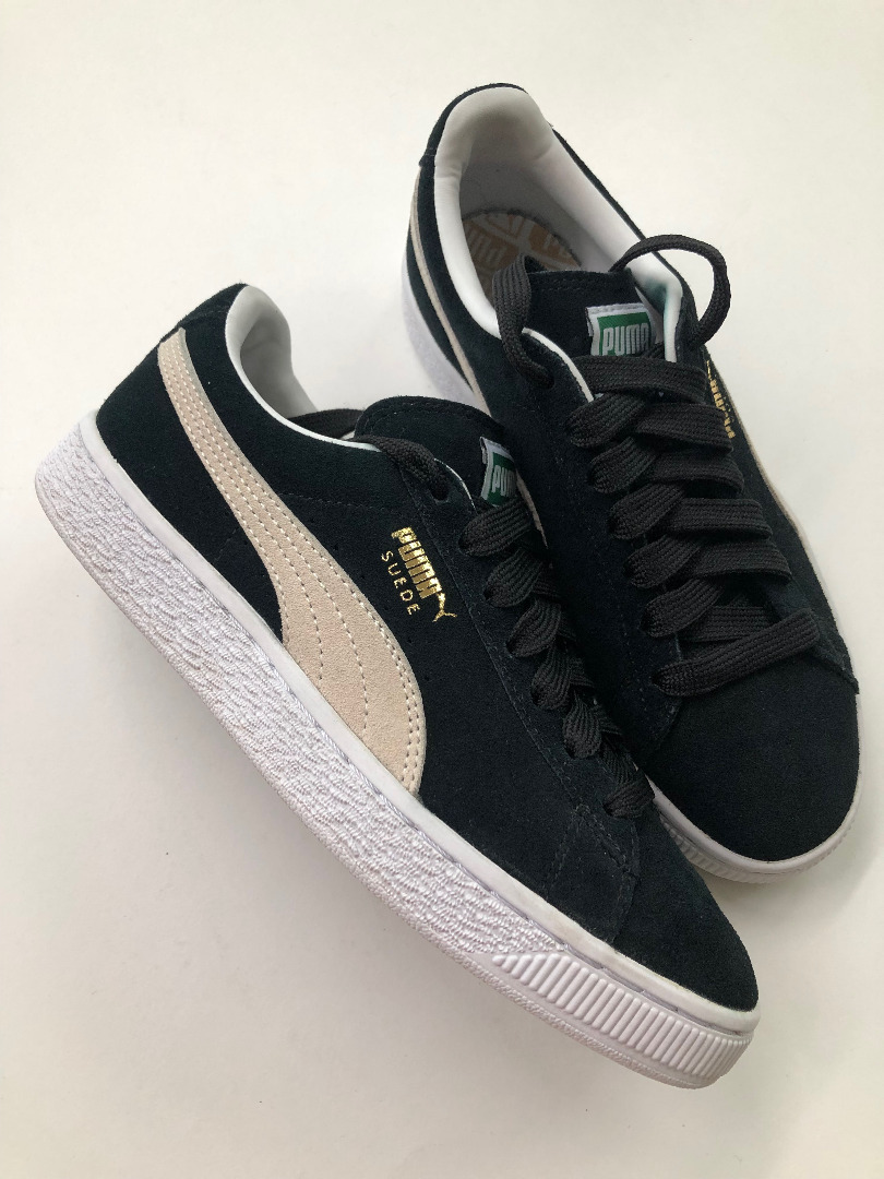 Puma Suede, Women's Fashion, Footwear, Sneakers on Carousell