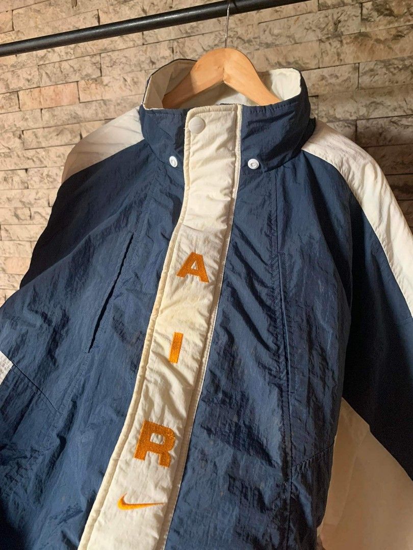 Rare Nike Air 90s Vintage Puffer Jacket, Men's Fashion, Coats, Jackets and Outerwear on Carousell