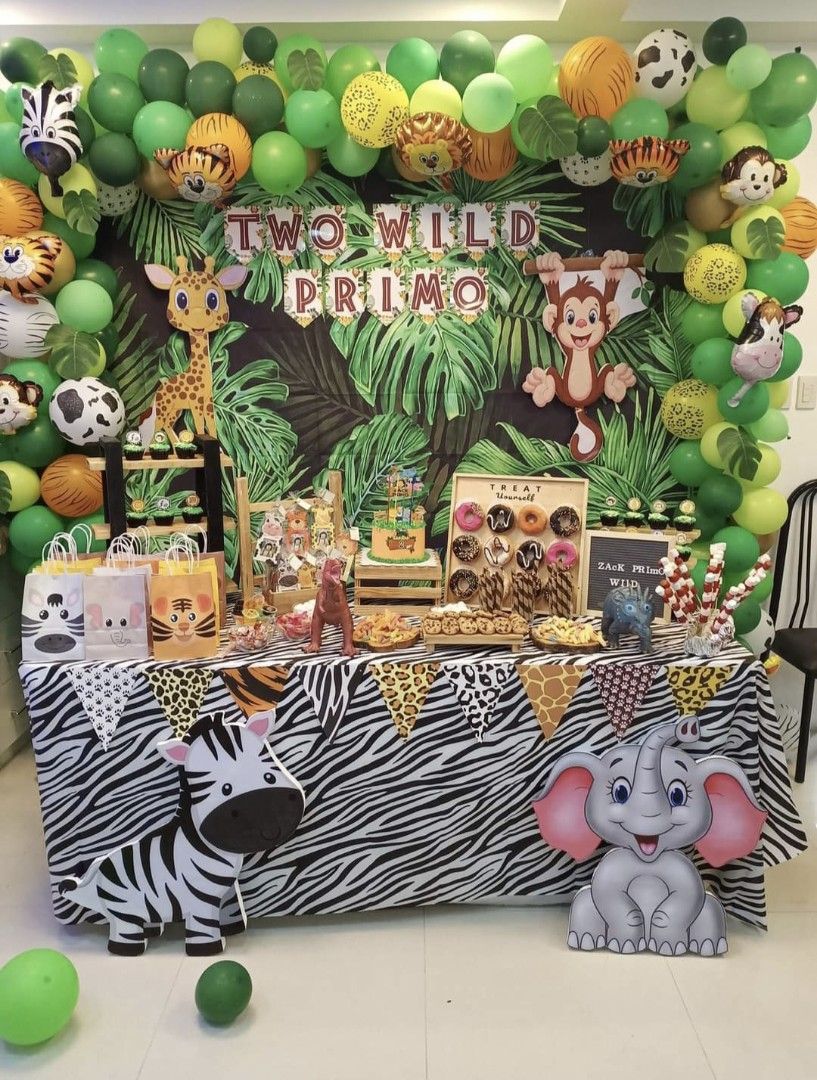 Safari/Forest Backdrop 250*180cm, Hobbies & Toys, Stationary & Craft ...