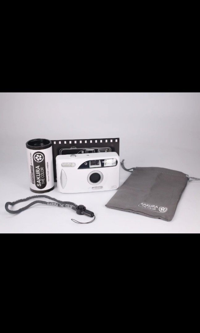 Sakura The Color Motorized Film Camera 自動捲片菲林相機, 攝影器材, 相機 - Carousell