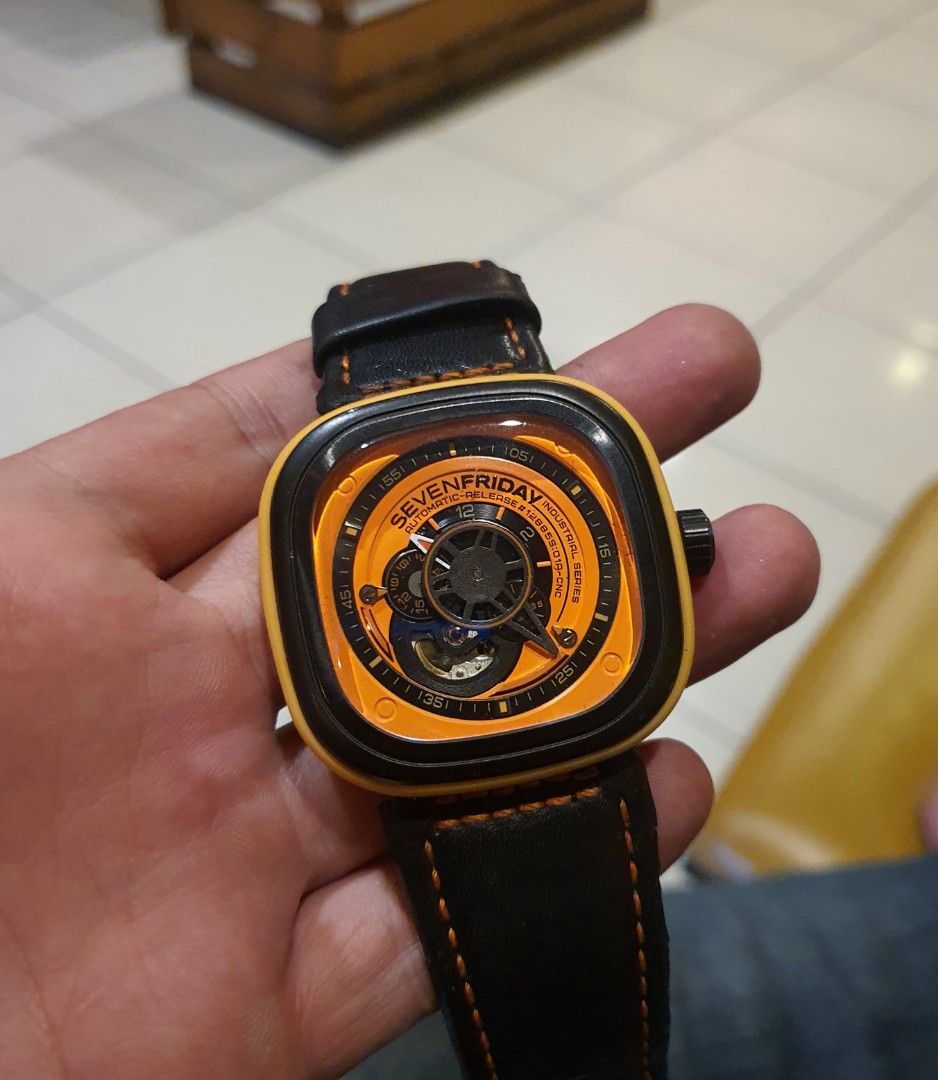 Seven Friday Watch Automatic, Fesyen Pria, Jam Tangan di Carousell