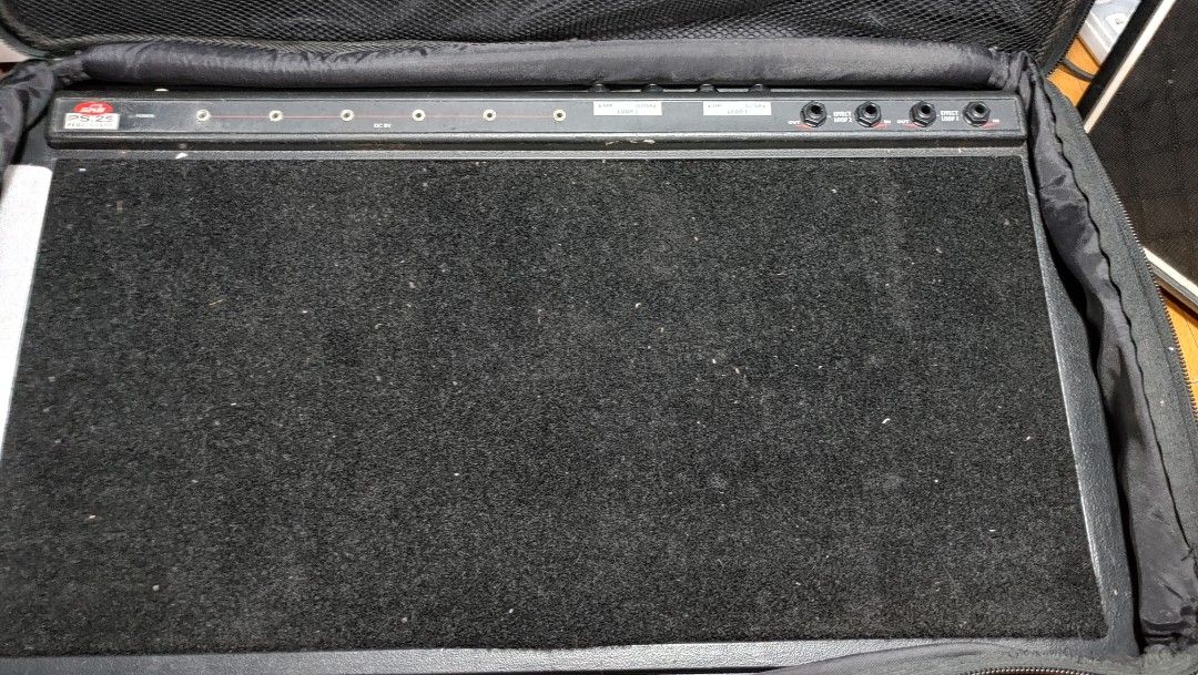 SKB PS-25 Powered Pedalboard, Hobbies & Toys, Music & Media, Music ...
