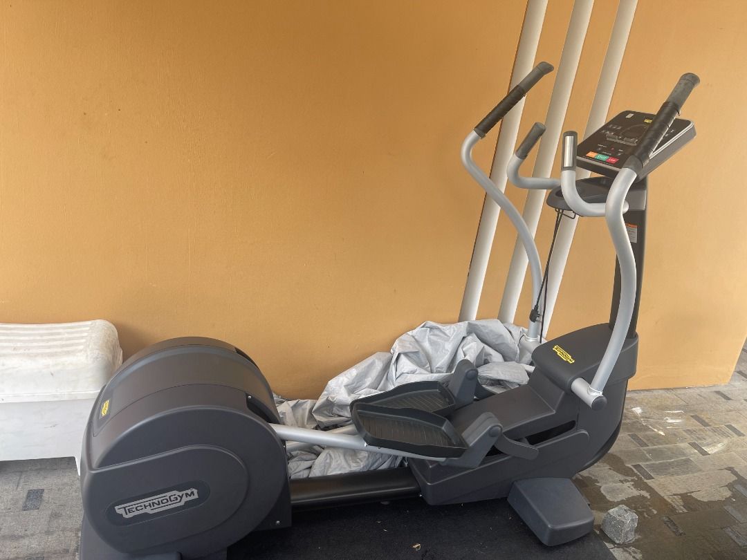 TechnoGym Synchro Forma Elliptical, Sports Equipment, Exercise ...