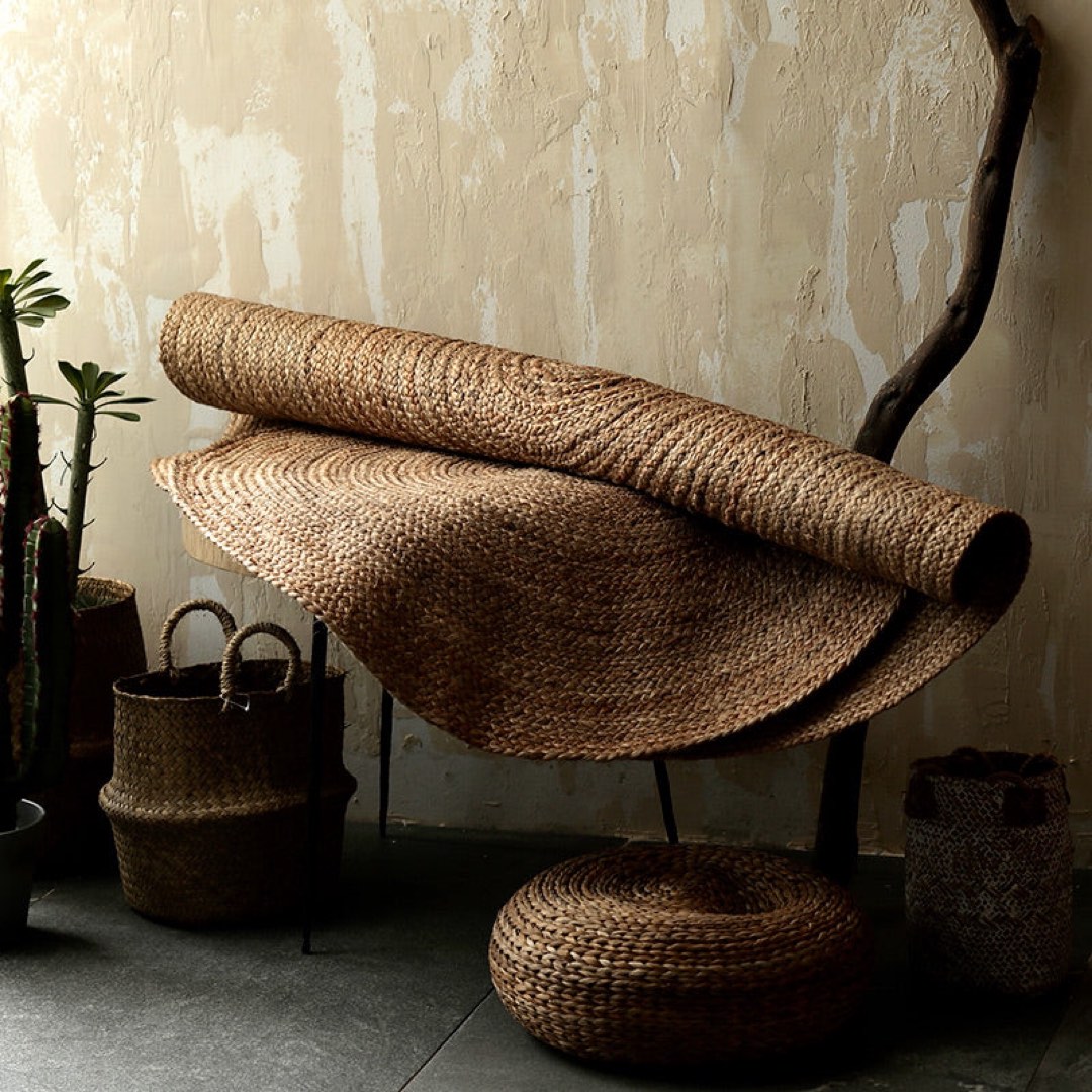 THORN Circular Rug, Furniture & Home Living, Home Decor, Carpets, Mats ...