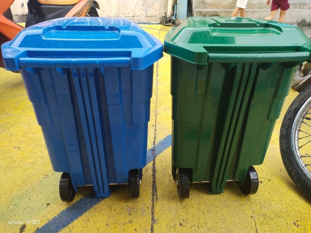 trash box bin 70 liters, Furniture & Home Living, Cleaning & Homecare ...