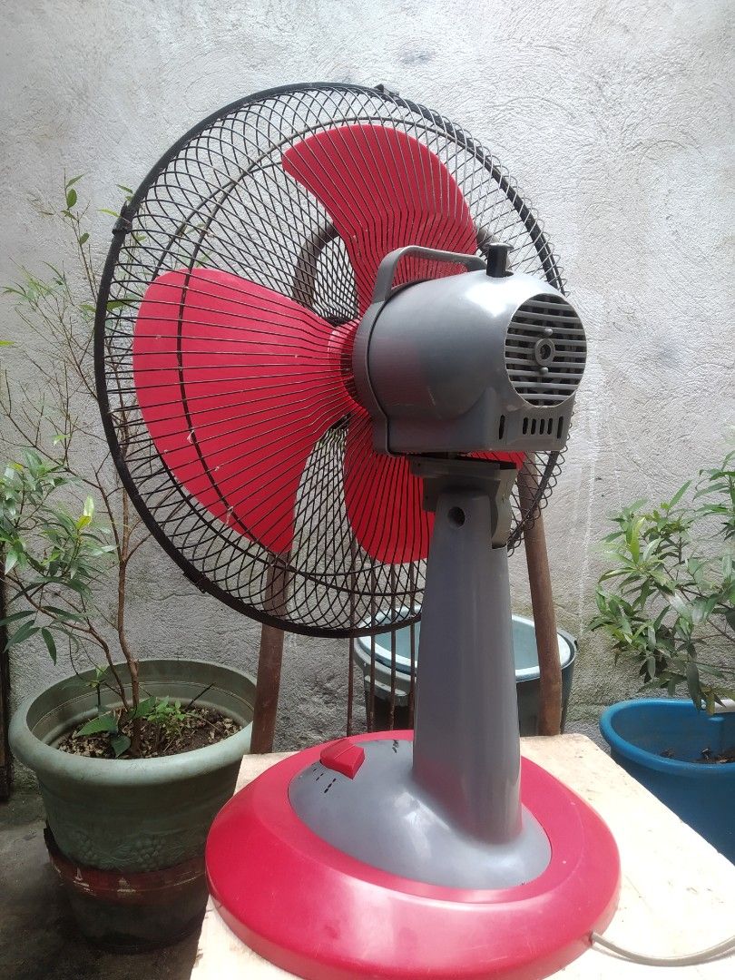 UNION DESK FAN "16", Furniture & Home Living, Lighting & Fans, Fans on ...