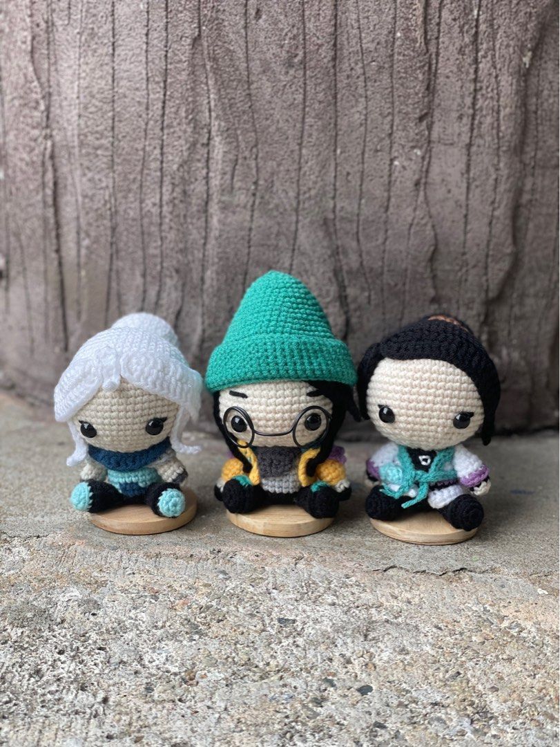 Valorant Jett Sage Killjoy Viper Omen Custom Crochet Plushie, Hobbies ...