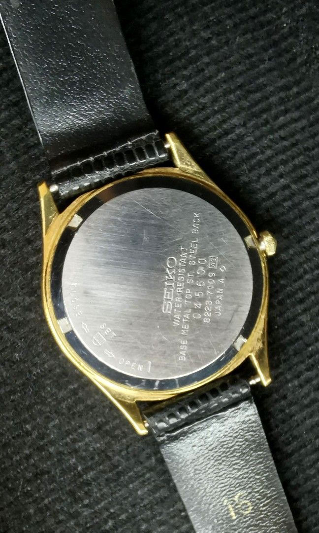 Vintage Seiko Gold Tone Quartz Watch with day date function, Luxury, Watches on Carousell