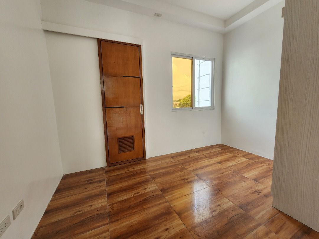 2 Car Garage 10% DP Commercial Residential House and Lot in JP Rizal ...