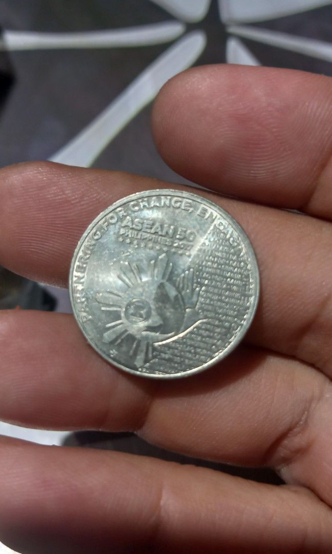 Asean 1piso commemorative coin luster, Hobbies & Toys, Memorabilia ...