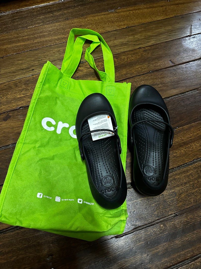 Authentic Crocs W8 Alice, Women's Fashion, Footwear, Flats & Sandals on ...