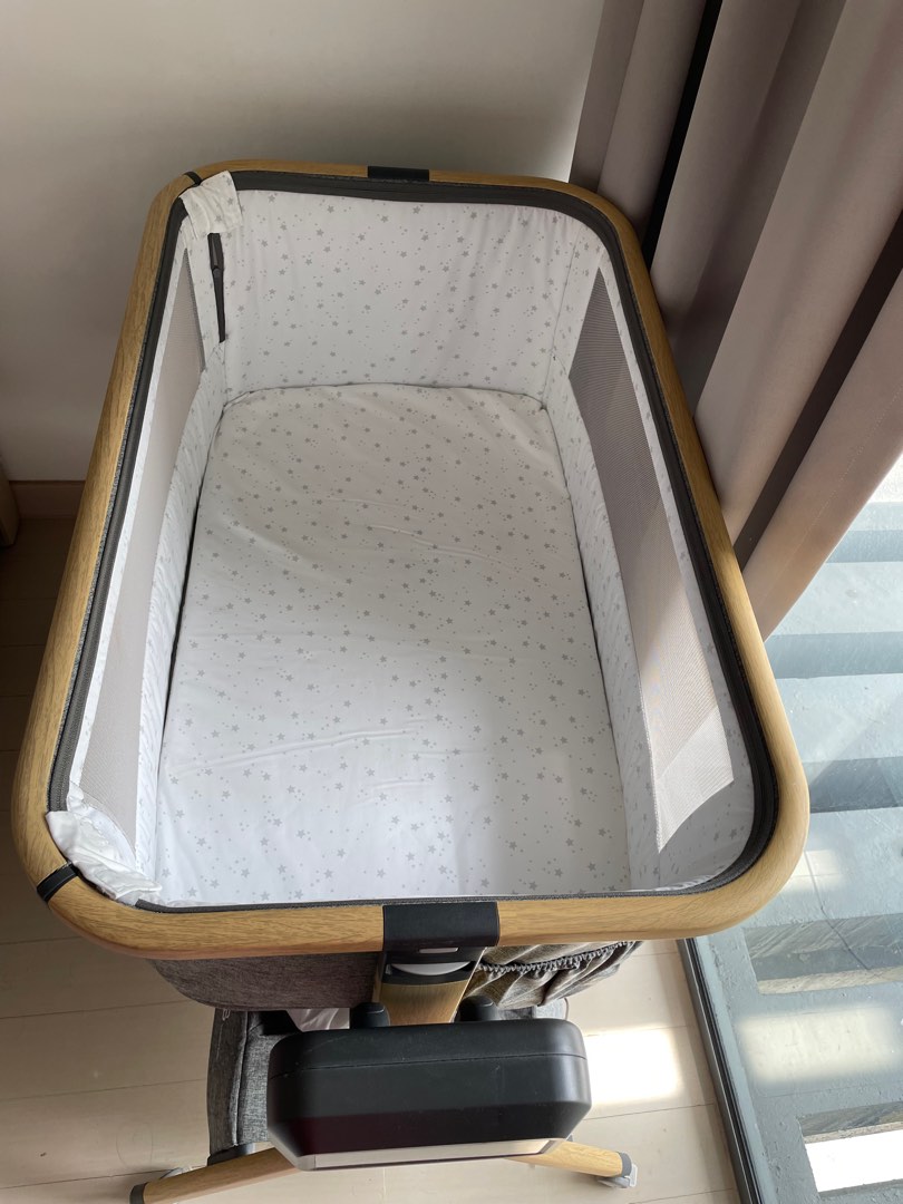 Lucky baby I-KRIB Baby cot with swing ,music & timer., Babies & Kids ...