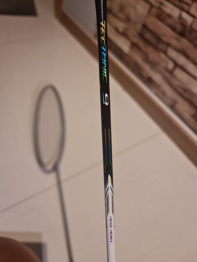BADMINTON: LINING TECTONIC 9 Racket (5U) - NO TRADE, Sports Equipment ...