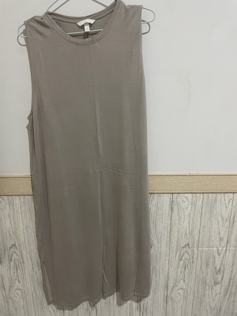 Basic long inner, Fesyen Wanita, Pakaian Wanita, Gaun & Rok di Carousell