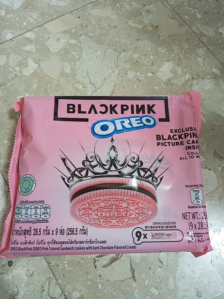 Blackpink oreo pink ver sealed with card, Hobbies & Toys, Memorabilia ...