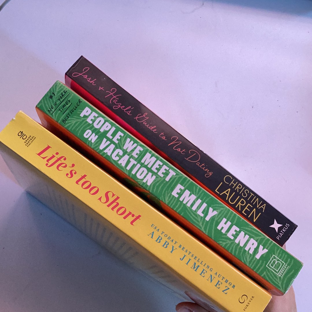 Booktok Bundle, Hobbies & Toys, Books & Magazines, Fiction & Non ...