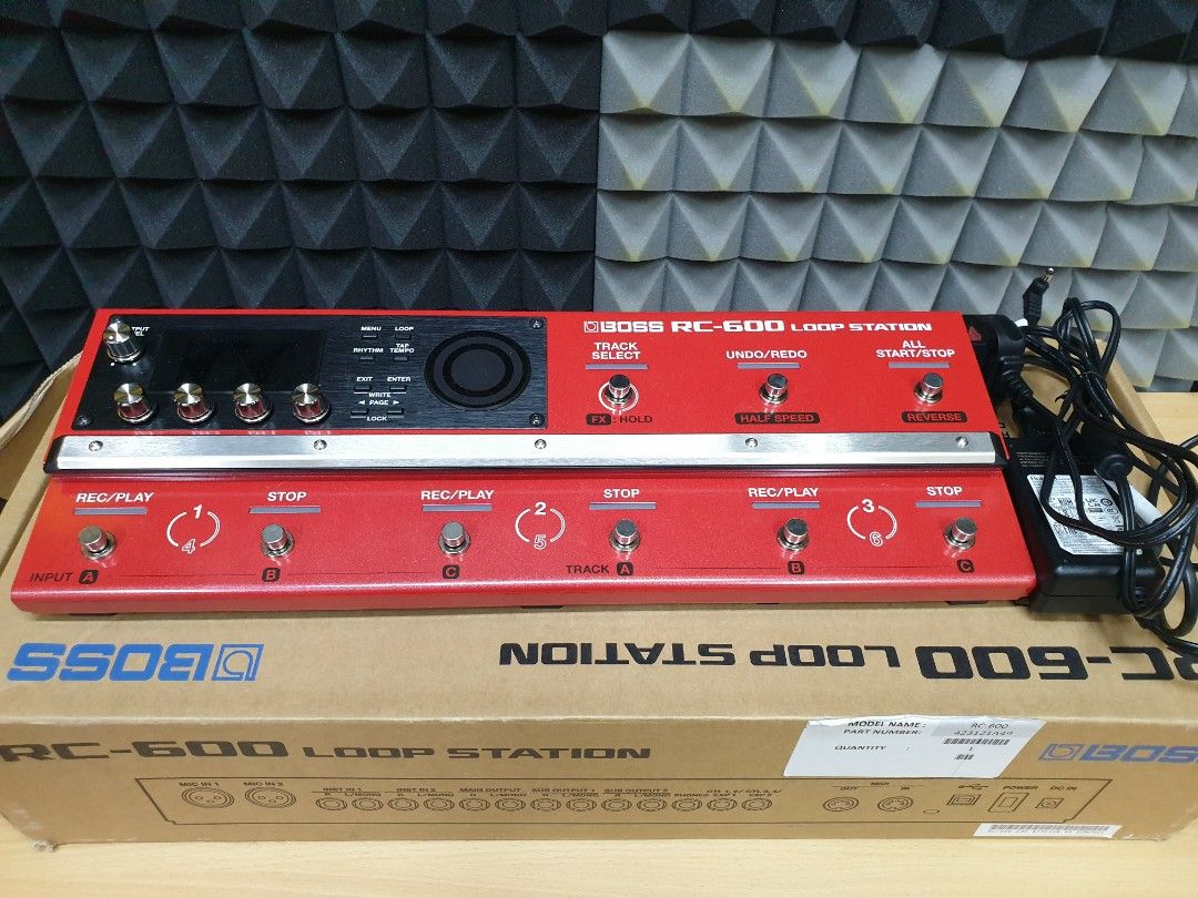 Boss RC 600 Looper Station, Hobbies & Toys, Music & Media, Musical ...