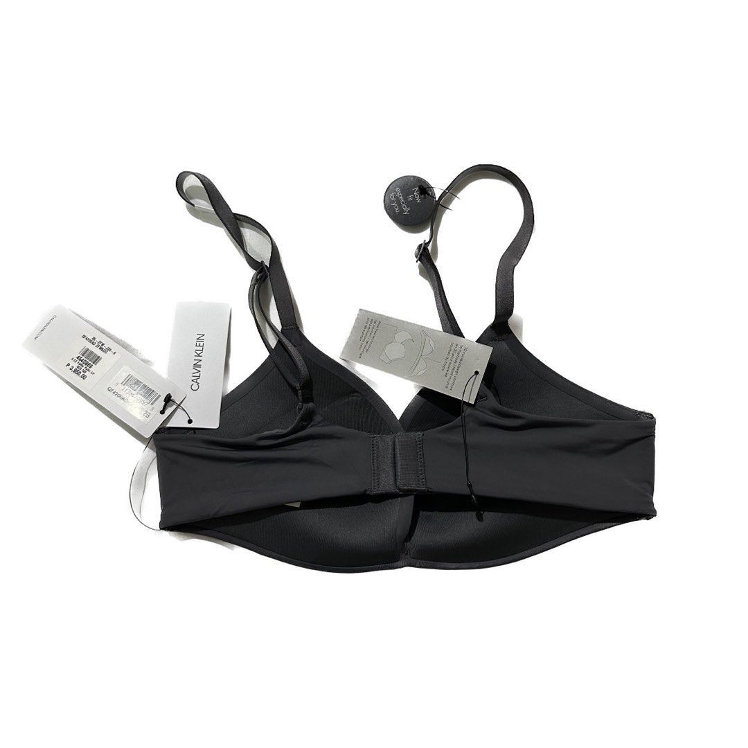 Calvin Klein Bra (32 B), Women's Fashion, Undergarments & Loungewear on ...