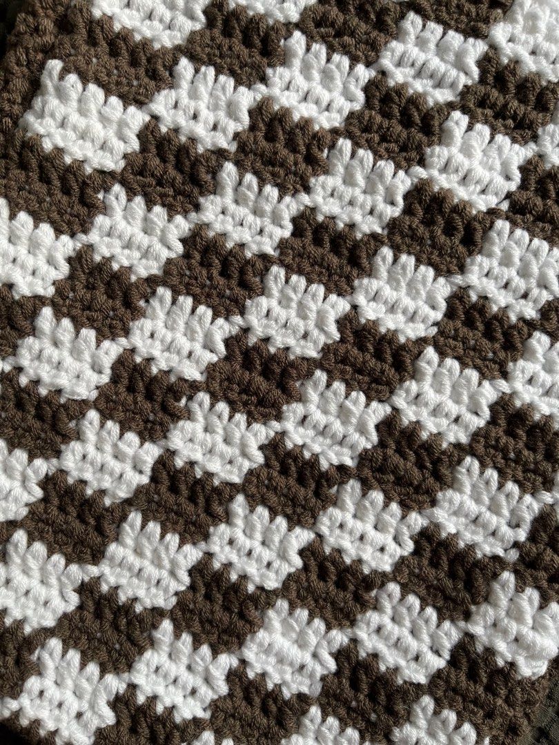 Crochet Checkered Tote Bag, Women's Fashion, Bags & Wallets, Tote Bags ...