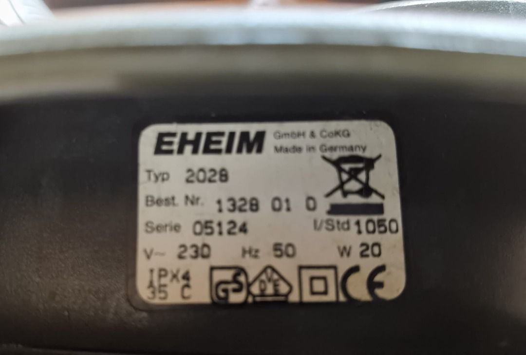 Eheim Professional II 2028 filter, Pet Supplies, Homes & Other Pet ...