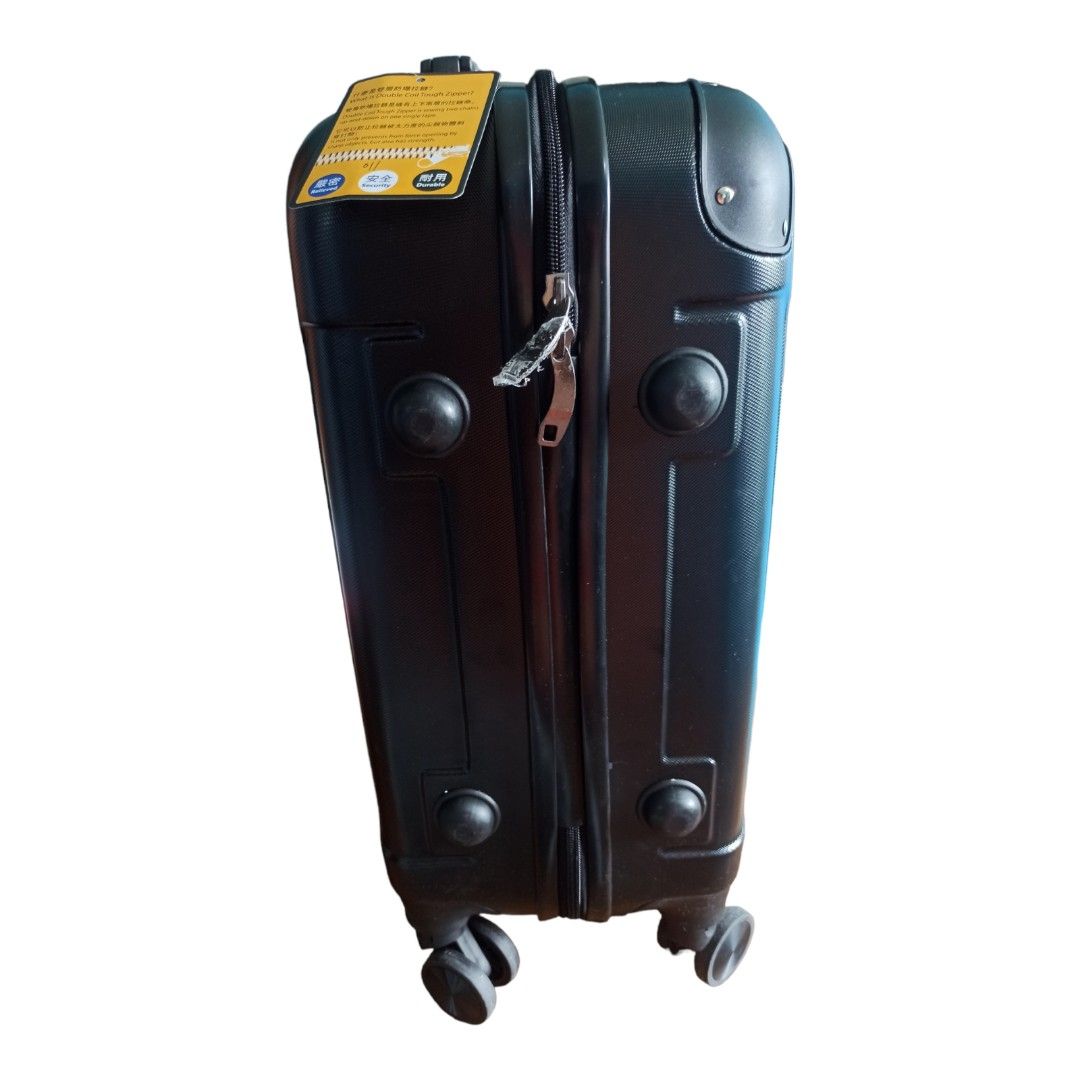 Expace 20 inch luggage, Hobbies & Toys, Travel, Luggage on Carousell