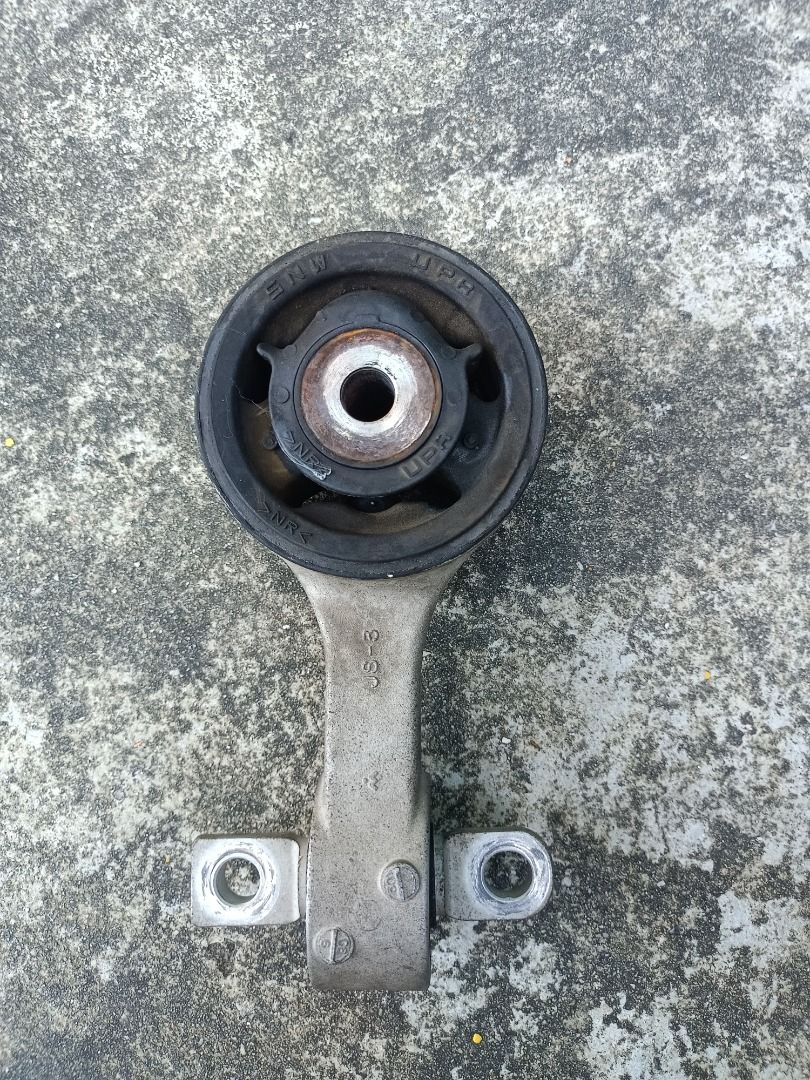 Fd2r Engine Mount, Car Accessories, Accessories on Carousell