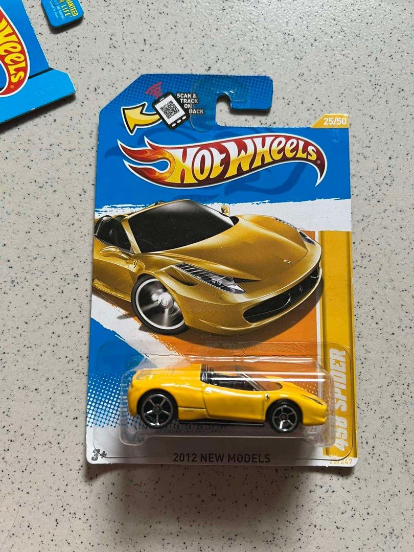 FERRARI HOT WHEELS 1:64, Hobbies & Toys, Toys & Games on Carousell