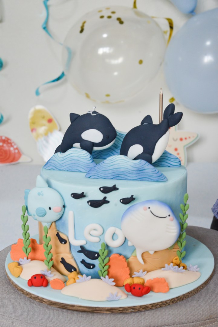 Fondant Cake Styrofoam Inside, Food & Drinks, Homemade Bakes on Carousell