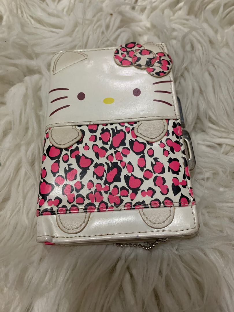 HELLO KITTY WALLET, Women's Fashion, Bags & Wallets, Wallets & Card ...
