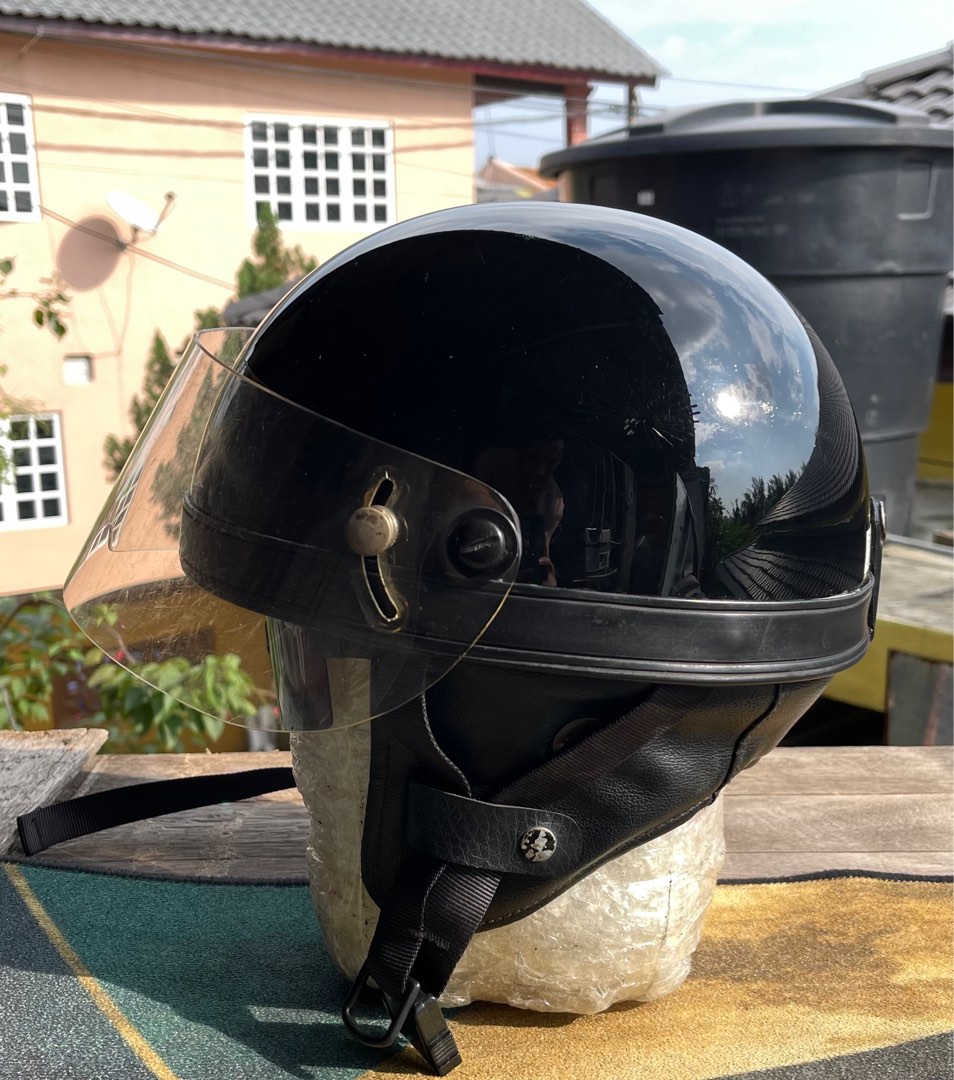 Helmet steng cutting -bf1- OGK, Motorbikes on Carousell