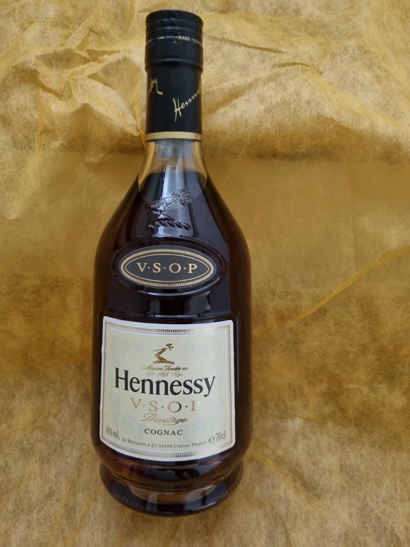 Hennessy VSOP, Food & Drinks, Alcoholic Beverages on Carousell