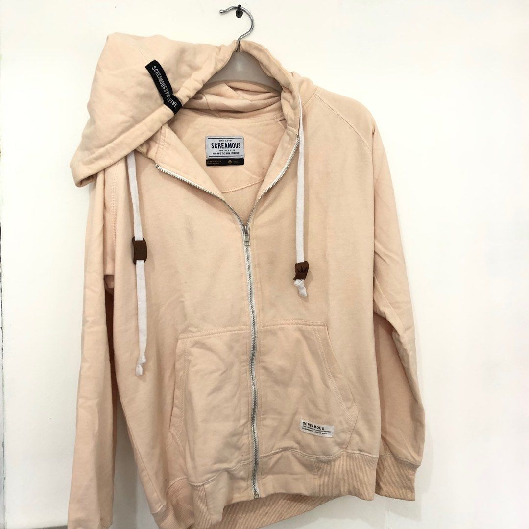 JAKET SCREAMOUS, Fesyen Wanita, Pakaian Wanita, Baju Luaran di Carousell