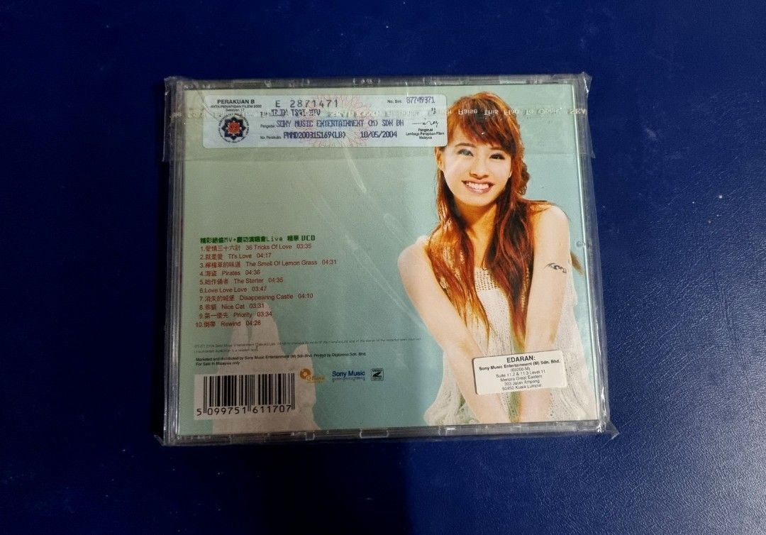 Jolin 蔡依林-城堡 (甜蜜庆功版) VCD, Hobbies & Toys, Music & Media, CDs & DVDs on Carousell